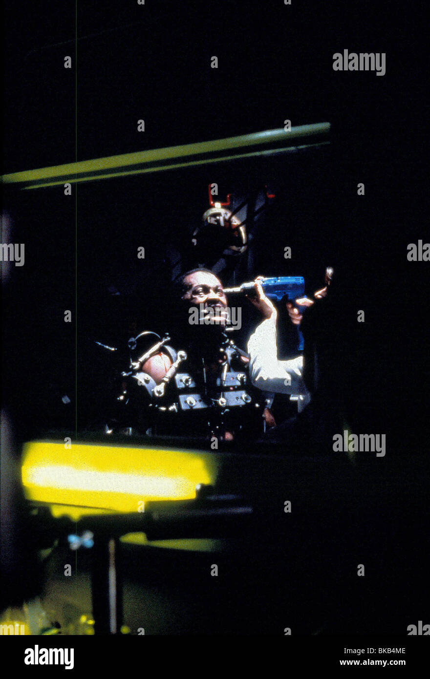 Return of the living dead 1985 hi-res stock photography and images - Alamy