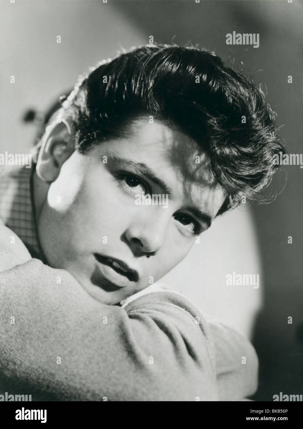 CLIFF RICHARD PORTRAIT Stock Photo - Alamy