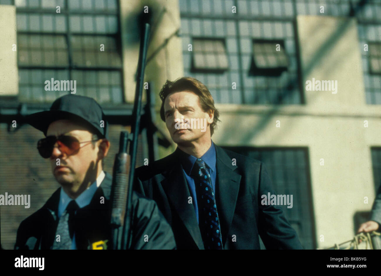 GUN SHY -2000 LIAM NEESON Stock Photo - Alamy