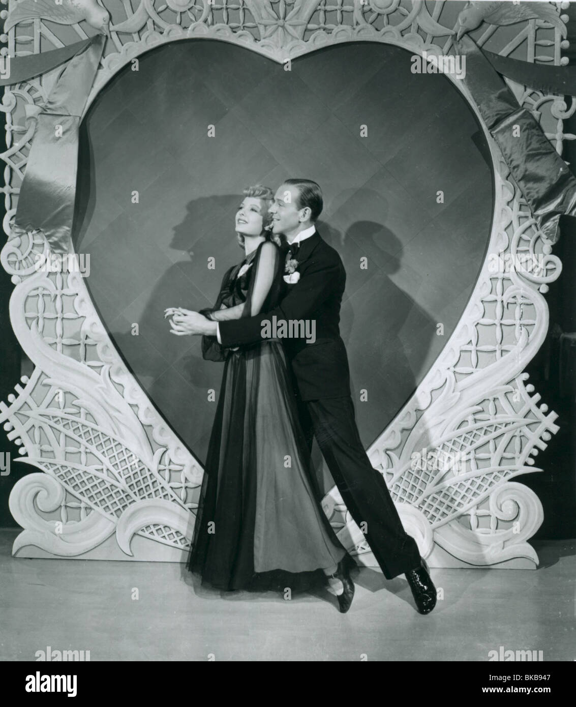 Holiday inn 1942 marjorie reynolds hi-res stock photography and images ...