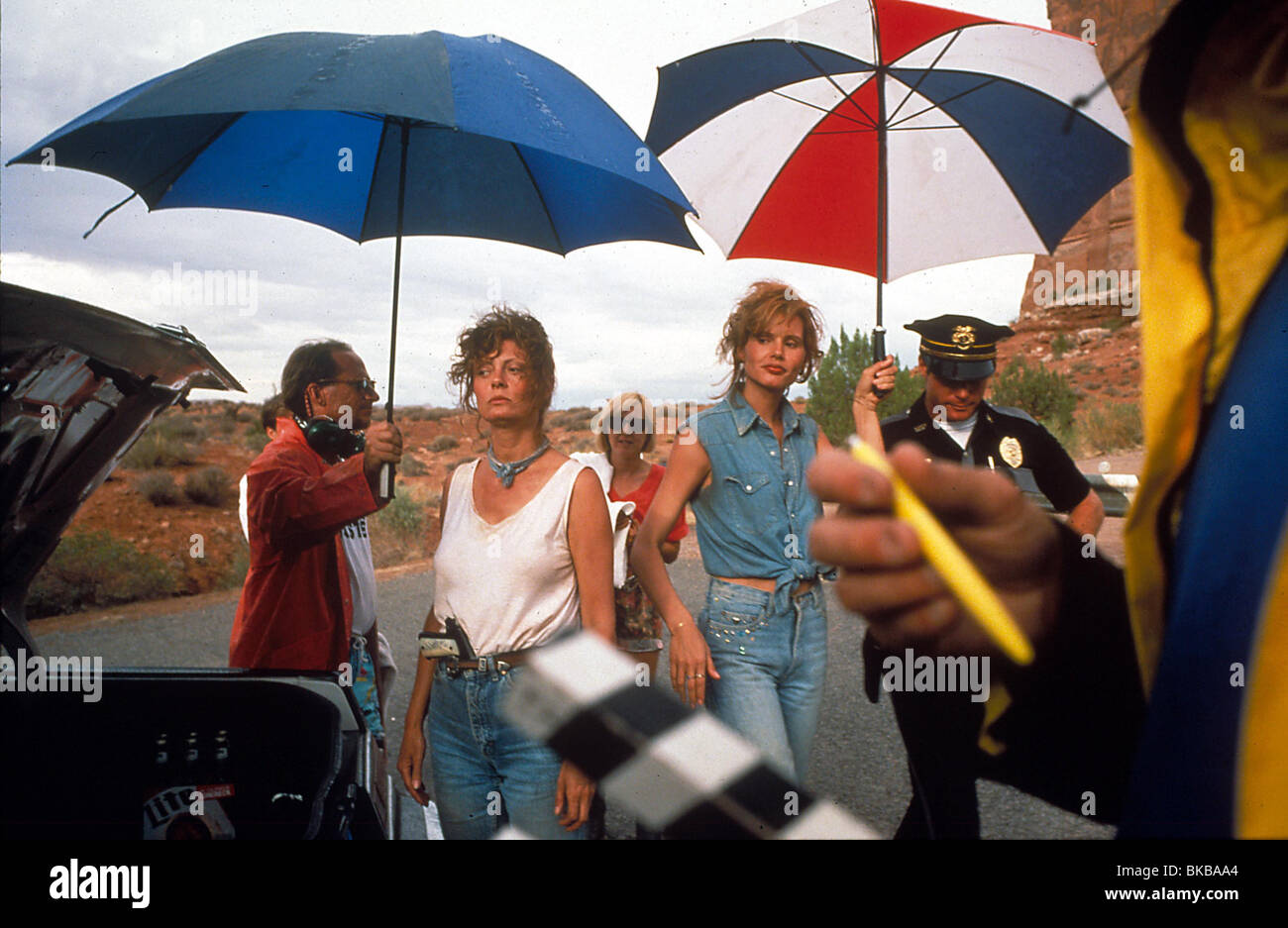 SUSAN SARANDON O/S THELMA AND LOUISE (1991) WITH GEENA DAVIS SSS 002 ...