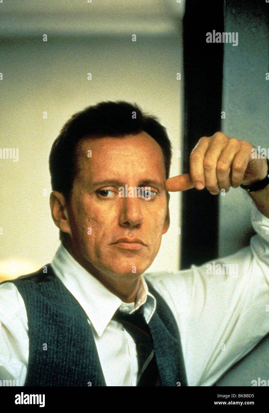 INDICTMENT (TVM - 1995) INDICTMENT: THE MCMARTIN TRIAL (ALT) JAMES WOODS INDI 001 Stock Photo ...