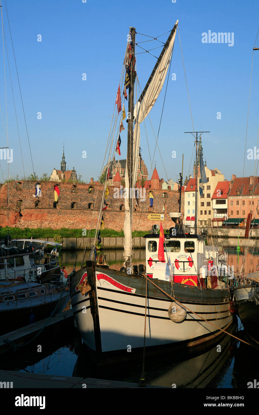 Gdansk riverfront hi-res stock photography and images - Alamy