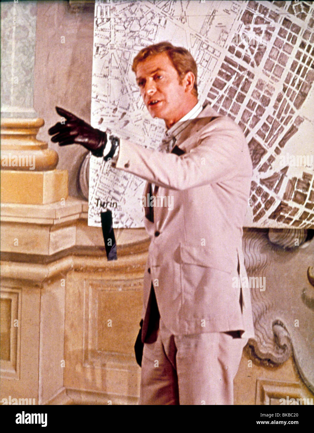 THE ITALIAN JOB (1969) MICHAEL CAINE, PETER COLLINSON (DIR) ITJ 047 ...