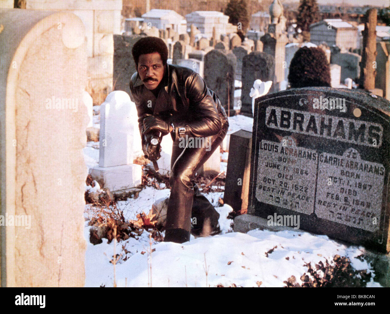 SHAFT'S BIG SCORE (1972) RICHARD ROUNDTREE SHBS 003FOH Stock Photo - Alamy