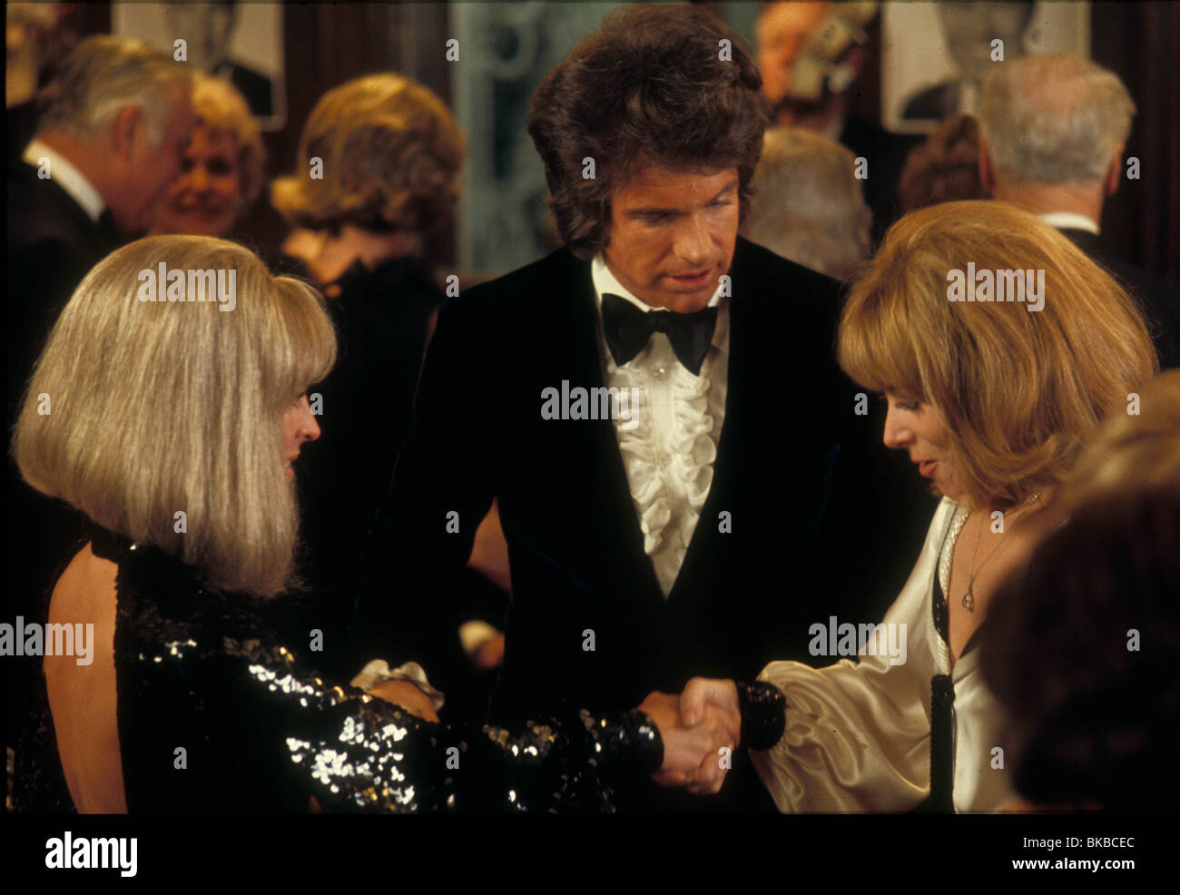 SHAMPOO (1975) JULIE CHRISTIE, WARREN BEATTY, LEE GRANT SHPO 015 Stock ...