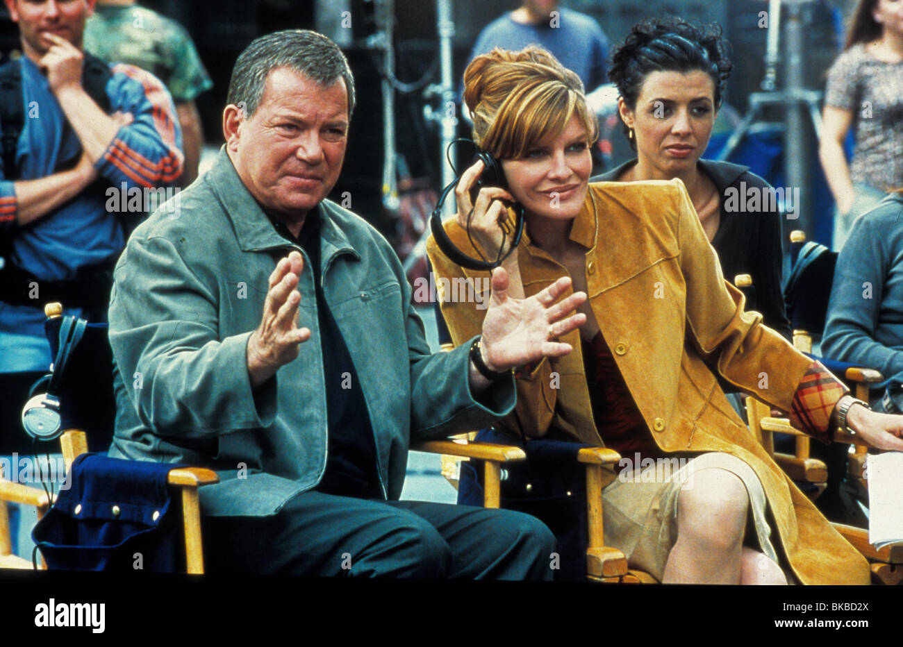 SHOWTIME (2001) WILLIAM SHATNER, RENE RUSSO SHWT 018 Stock Photo - Alamy