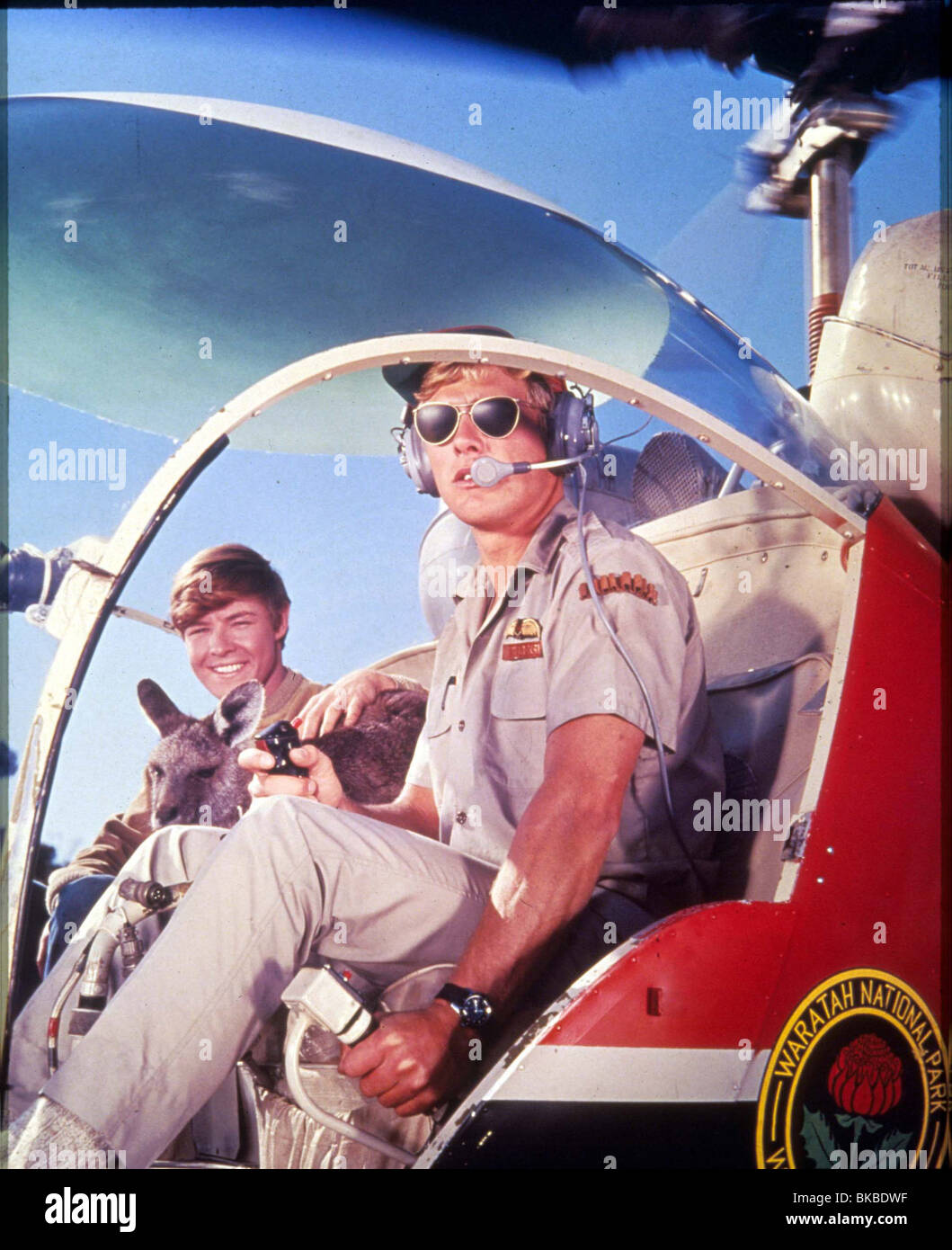 SKIPPY (TV) KEN JAMES, TONY BONNER SKPY 002 Stock Photo - Alamy