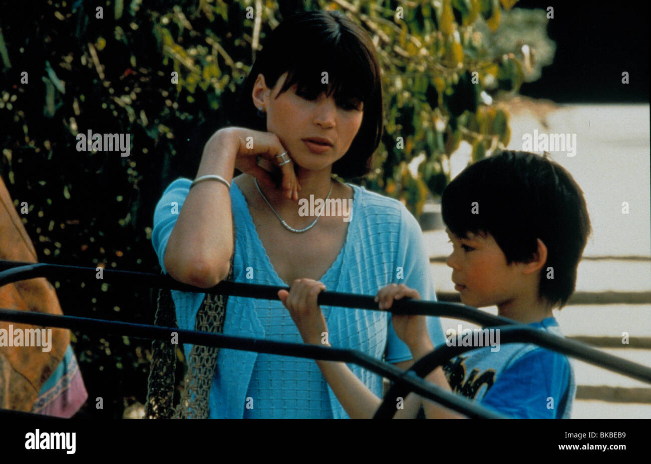 SMILLA'S SENSE OF SNOW (1997) JULIA ORMOND SSW 014 D Stock Photo - Alamy