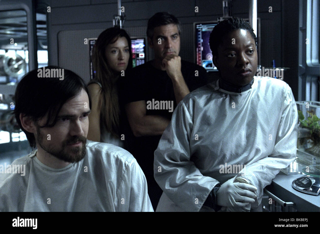 Solaris 2002 george clooney hi-res stock photography and images - Alamy