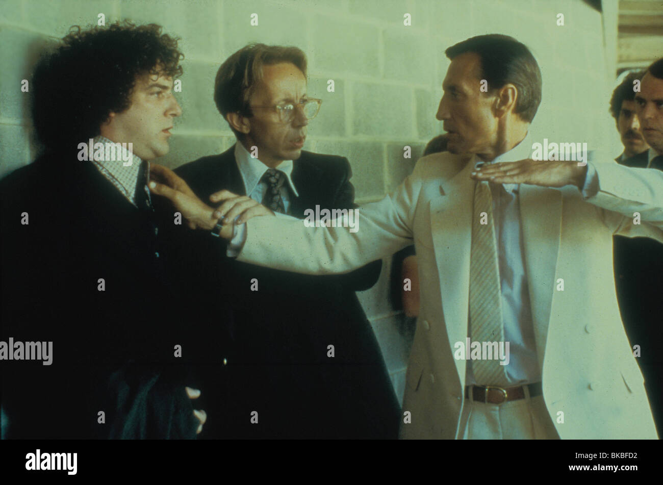 The last embrace 1979 mandy patinkin hi-res stock photography and ...