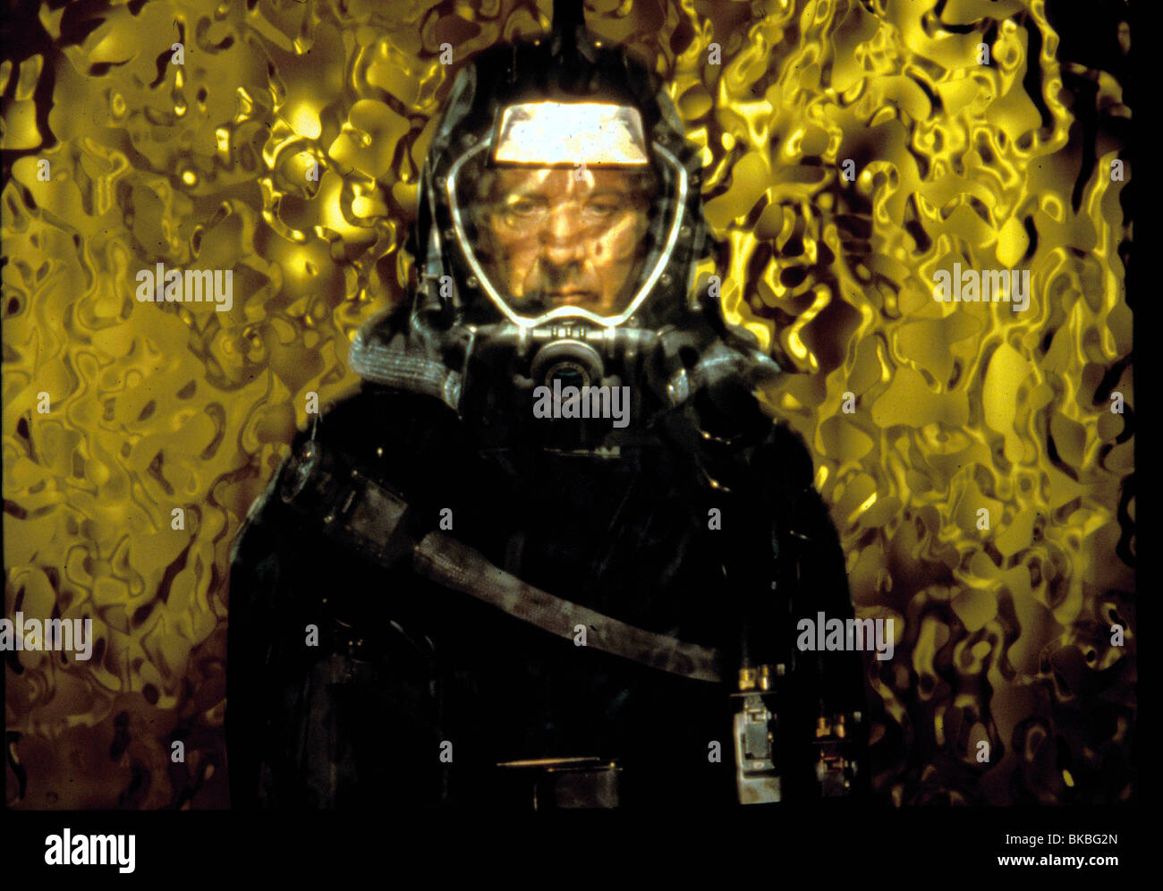 SPHERE -1998 DUSTIN HOFFMAN Stock Photo - Alamy