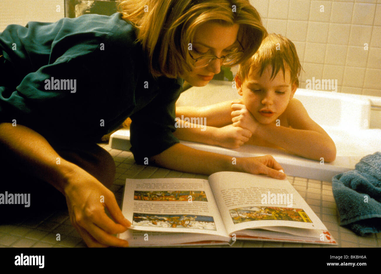 Little buddha 1994 bridget fonda hi-res stock photography and images ...