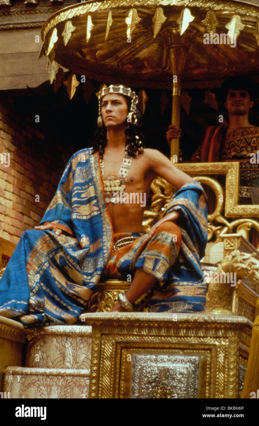 Keanu reeves buddha hi-res stock photography and images - Alamy