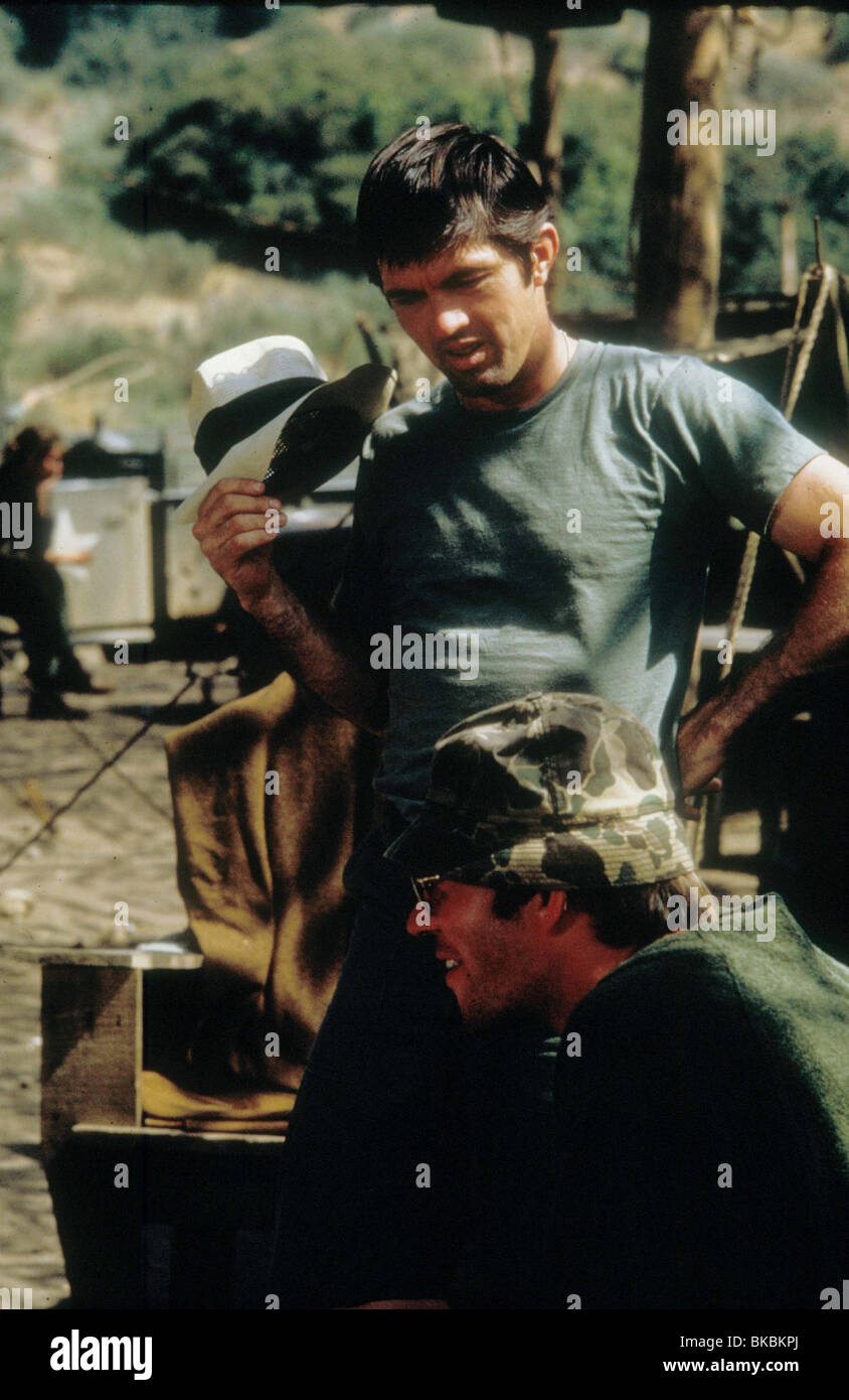 Donald sutherland mash hi-res stock photography and images - Alamy