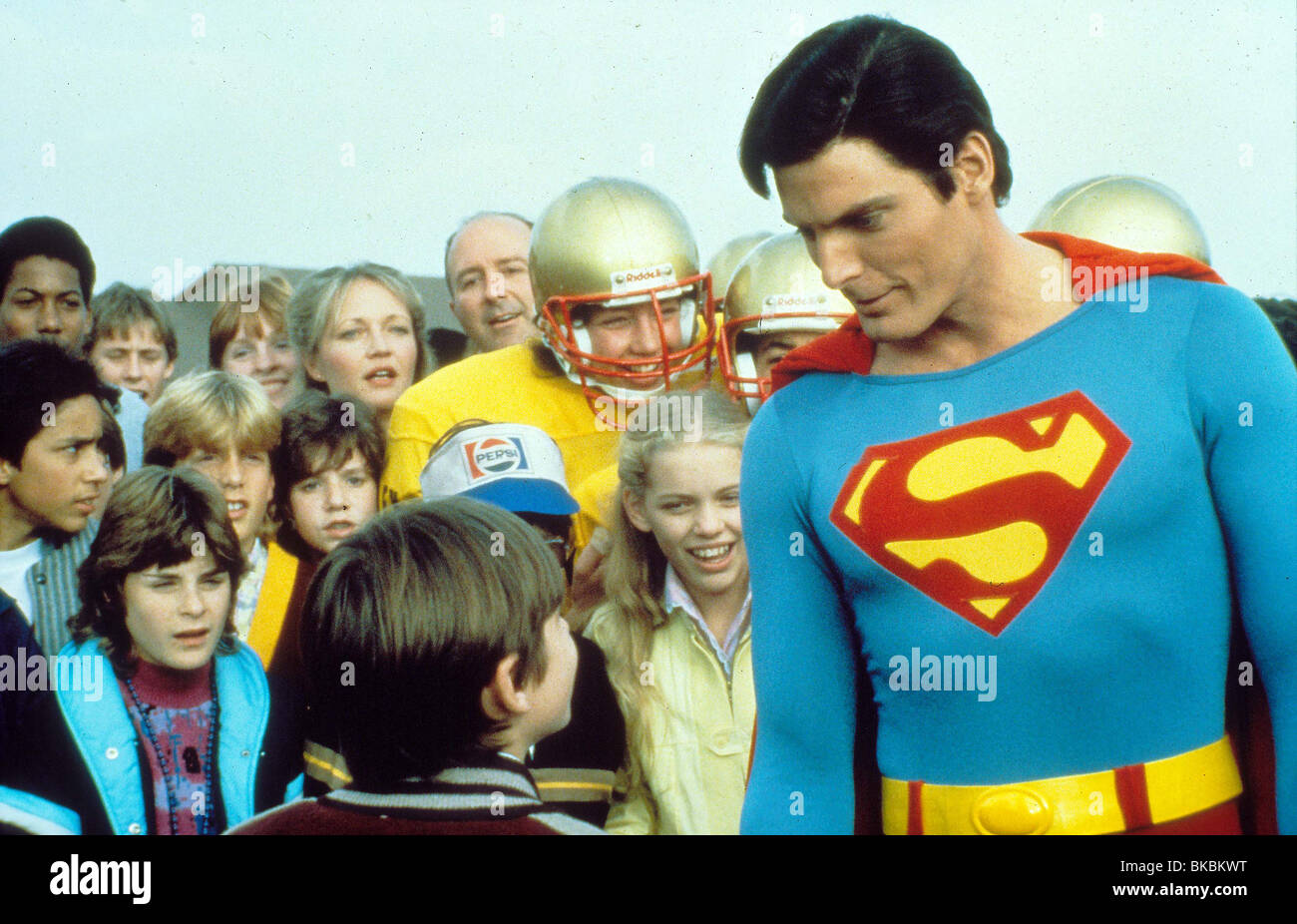 SUPERMAN IV (1987) CHRISTOPHER REEVE SP4 024 Stock Photo - Alamy