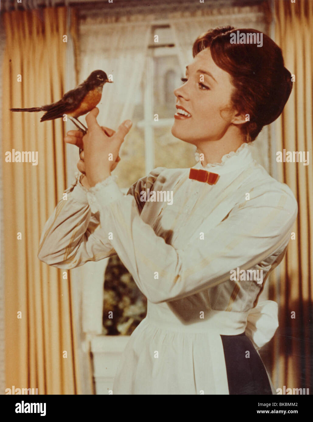 Mary poppins hi-res stock photography and images - Alamy