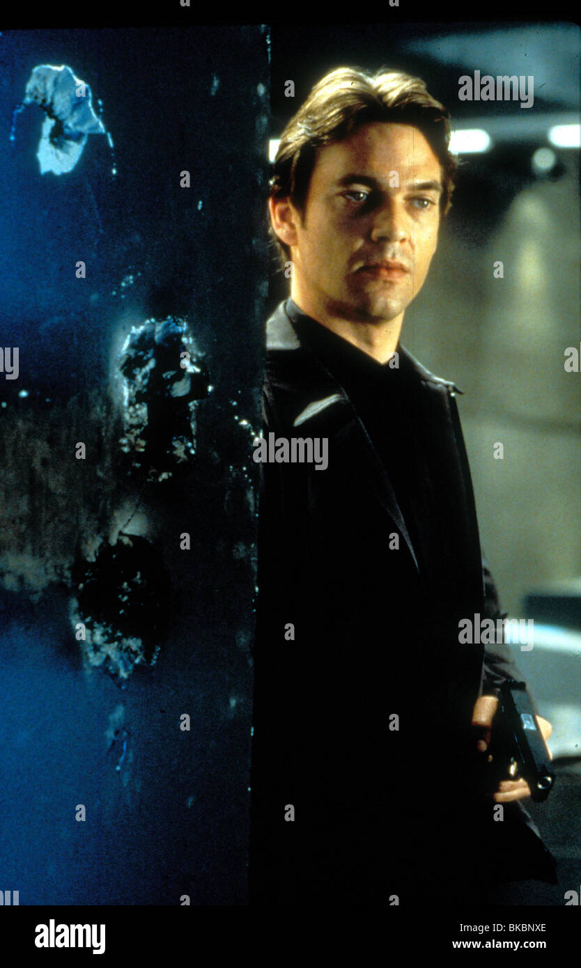 MISSION IMPOSSIBLE 2 (2000) DOUGRAY SCOTT MIS2 179 Stock Photo - Alamy