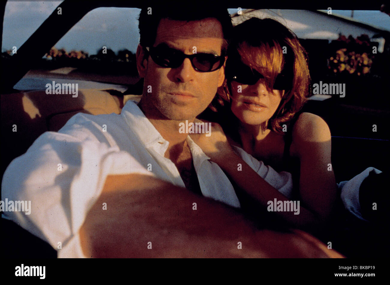 Rene russo thomas crown affair hi-res stock photography and images - Alamy