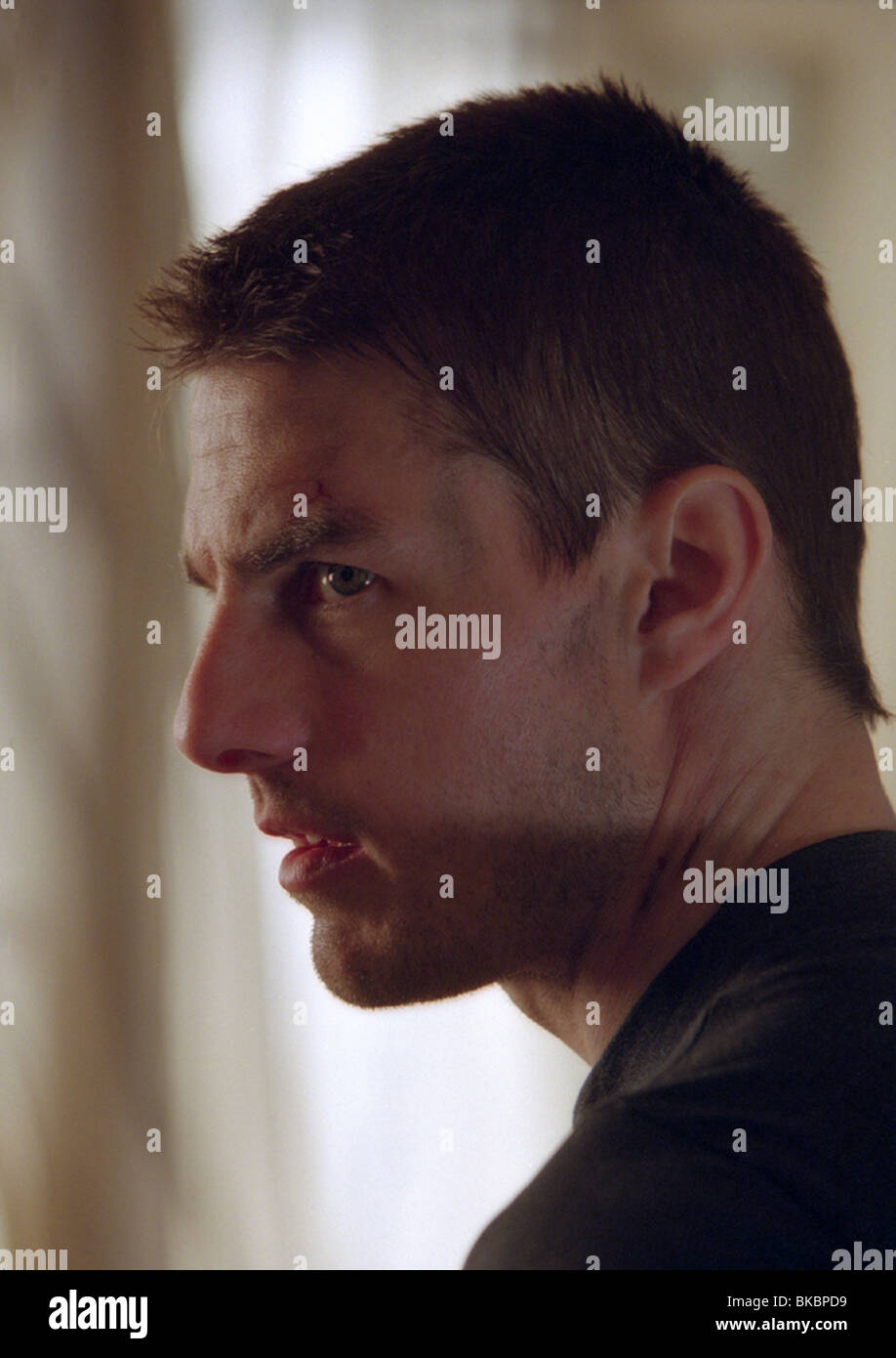 Minority report tom cruise still hi-res stock photography and images ...