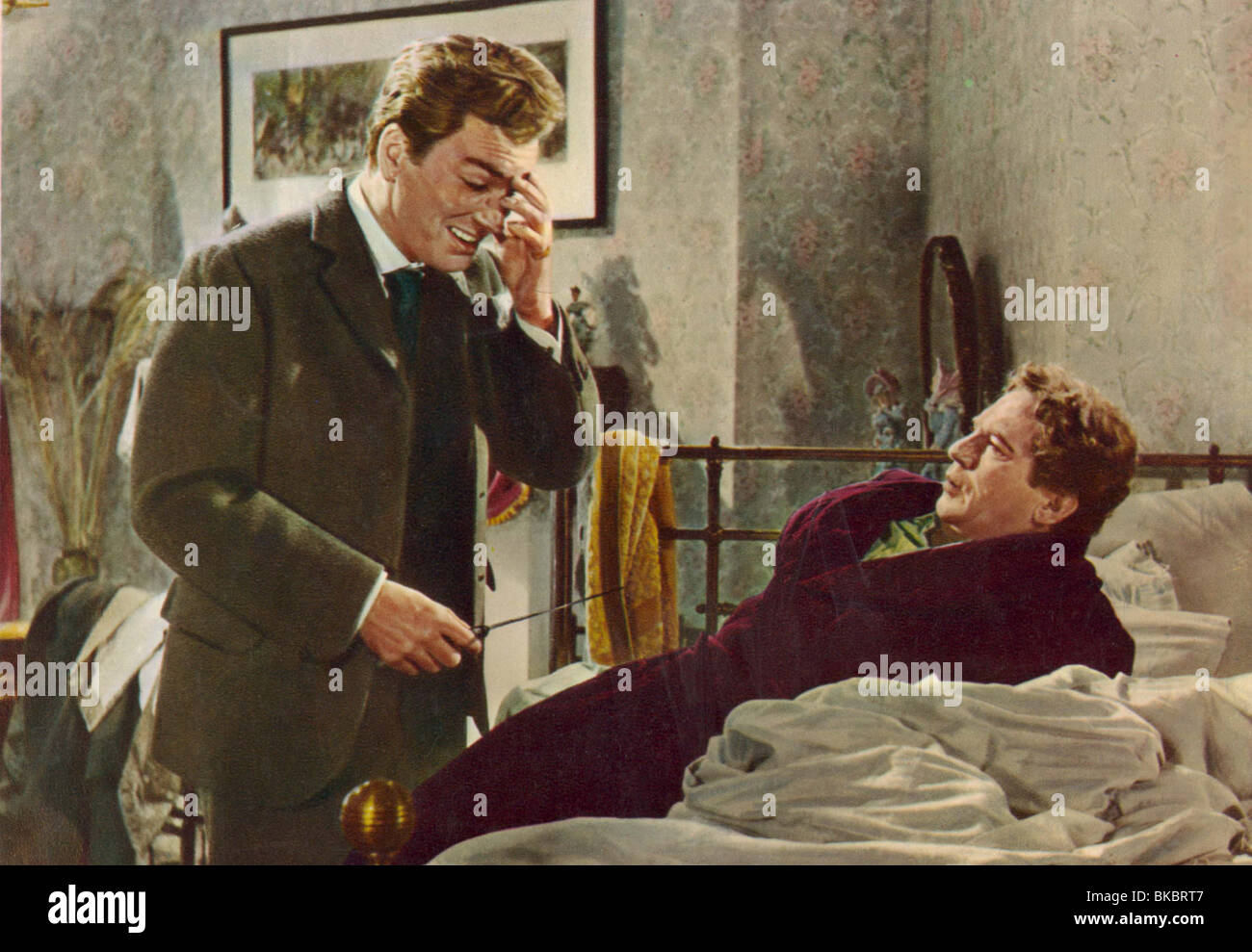 The trials of oscar wilde 1960 peter finch hi-res stock photography and ...