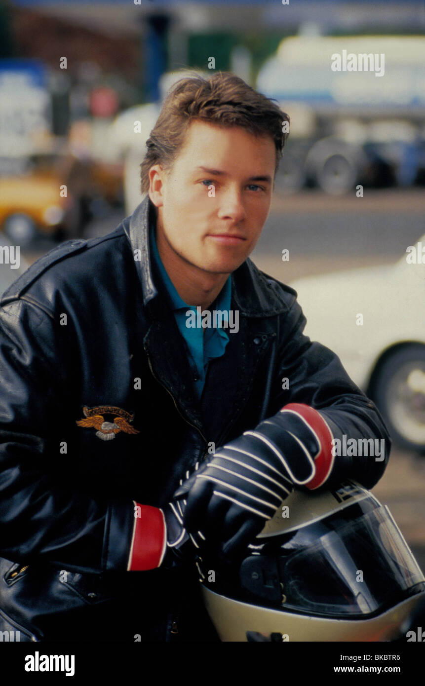 NEIGHBOURS (TV) GUY PEARCE Stock Photo - Alamy