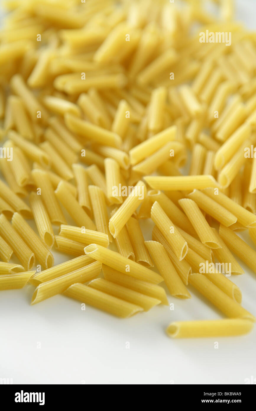 Italian macaroni, pasta texture close-up Stock Photo - Alamy