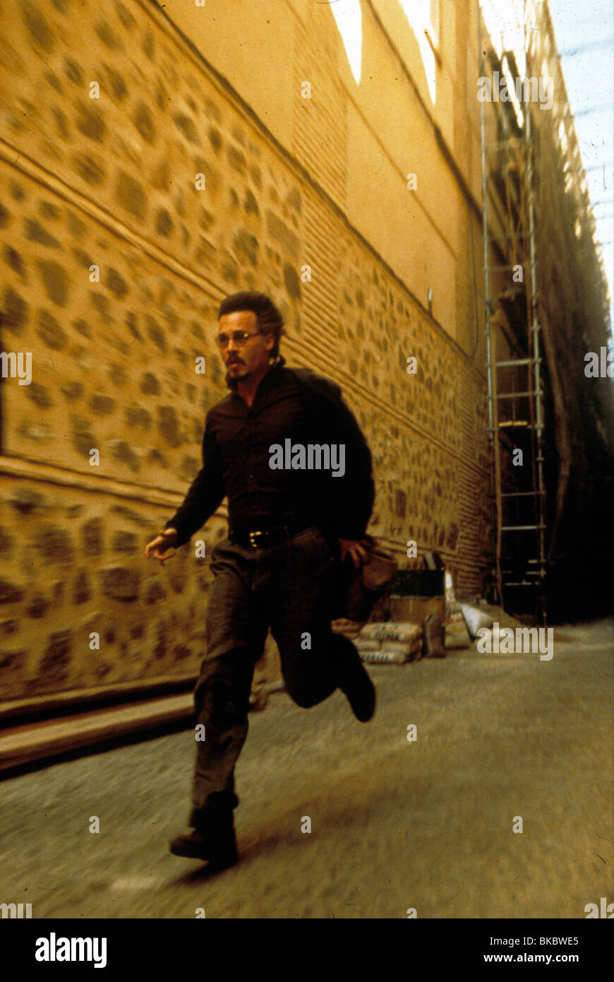 THE NINTH GATE (1999) JOHNNY DEPP NING 005 Stock Photo - Alamy