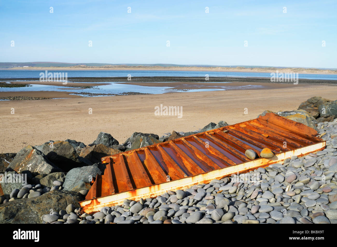 Flotsam Beachcombing High Resolution Stock Photography and Images - Alamy
