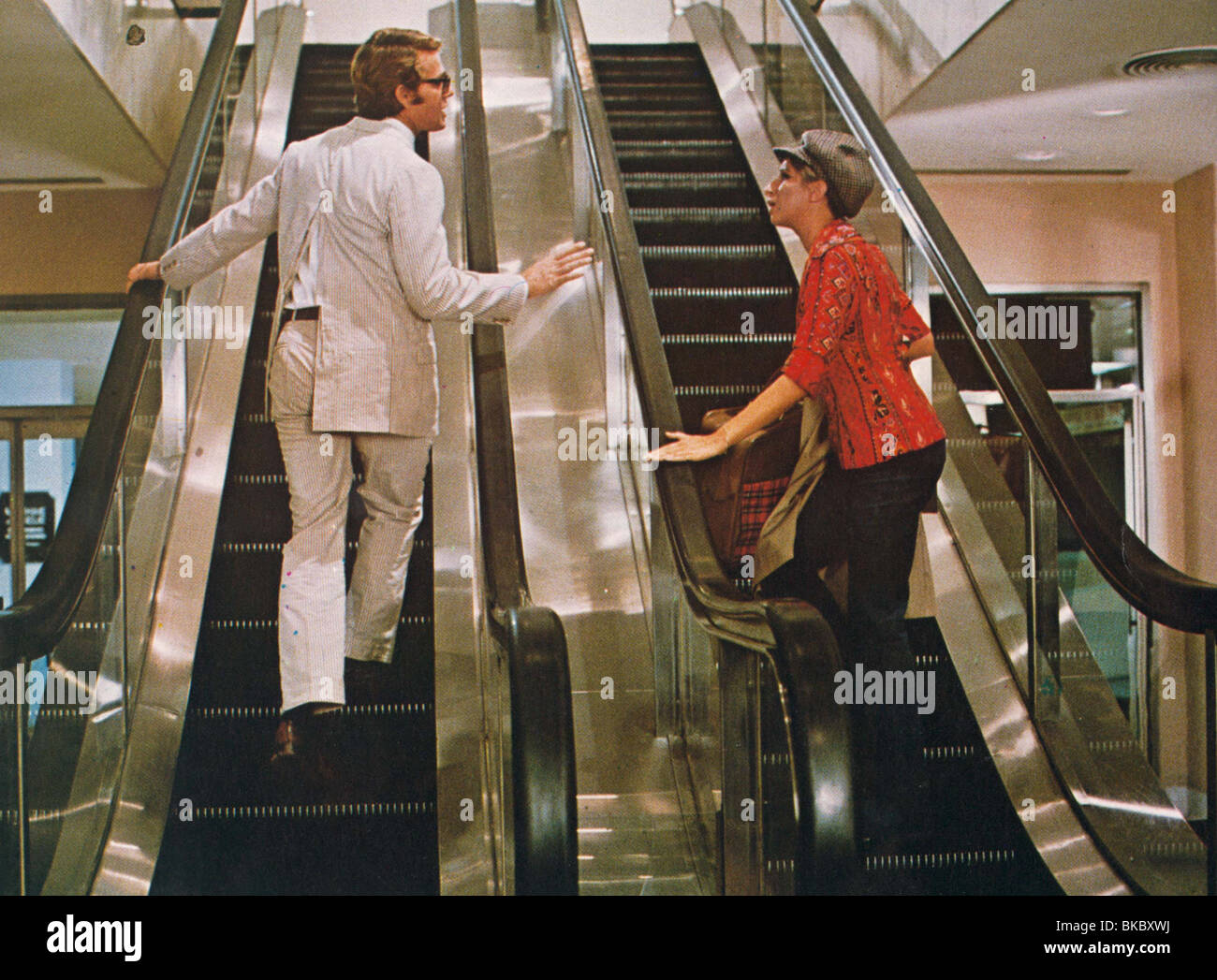 WHAT'S UP DOC (1972) RYAN O'NEAL, BARBRA STREISAND WUD 014FOH Stock ...