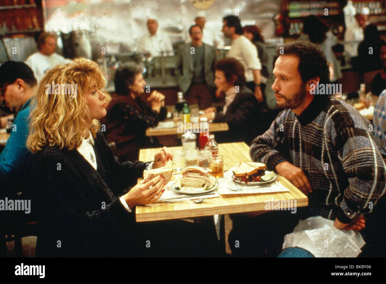 WHEN HARRY MET SALLY (1989) MEG RYAN, BILLY CRYSTAL WHS 005 Stock Photo ...