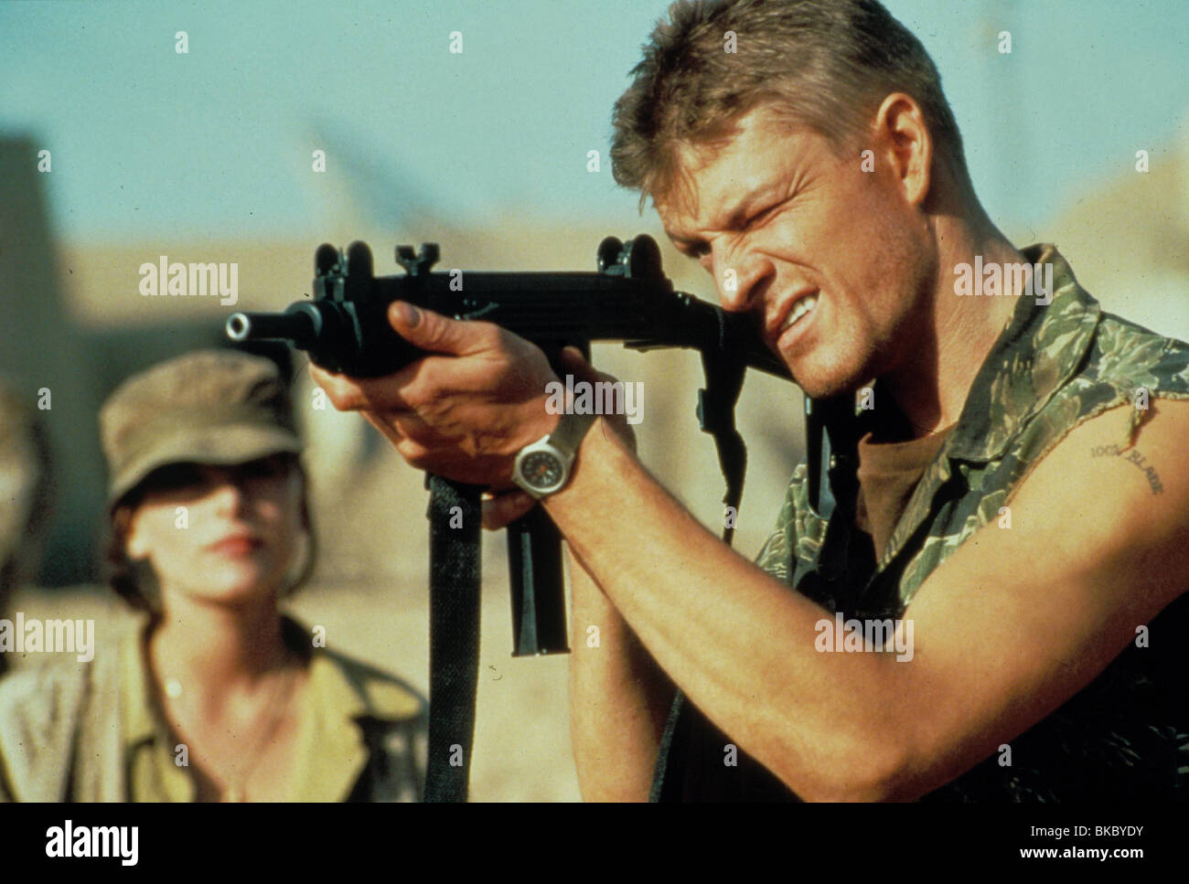 Patriot games film still hi-res stock photography and images - Alamy