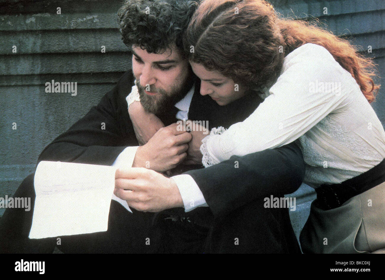 YENTL (1983) MANDY PATINKIN, AMY IRVING YTL 012CP Stock Photo - Alamy