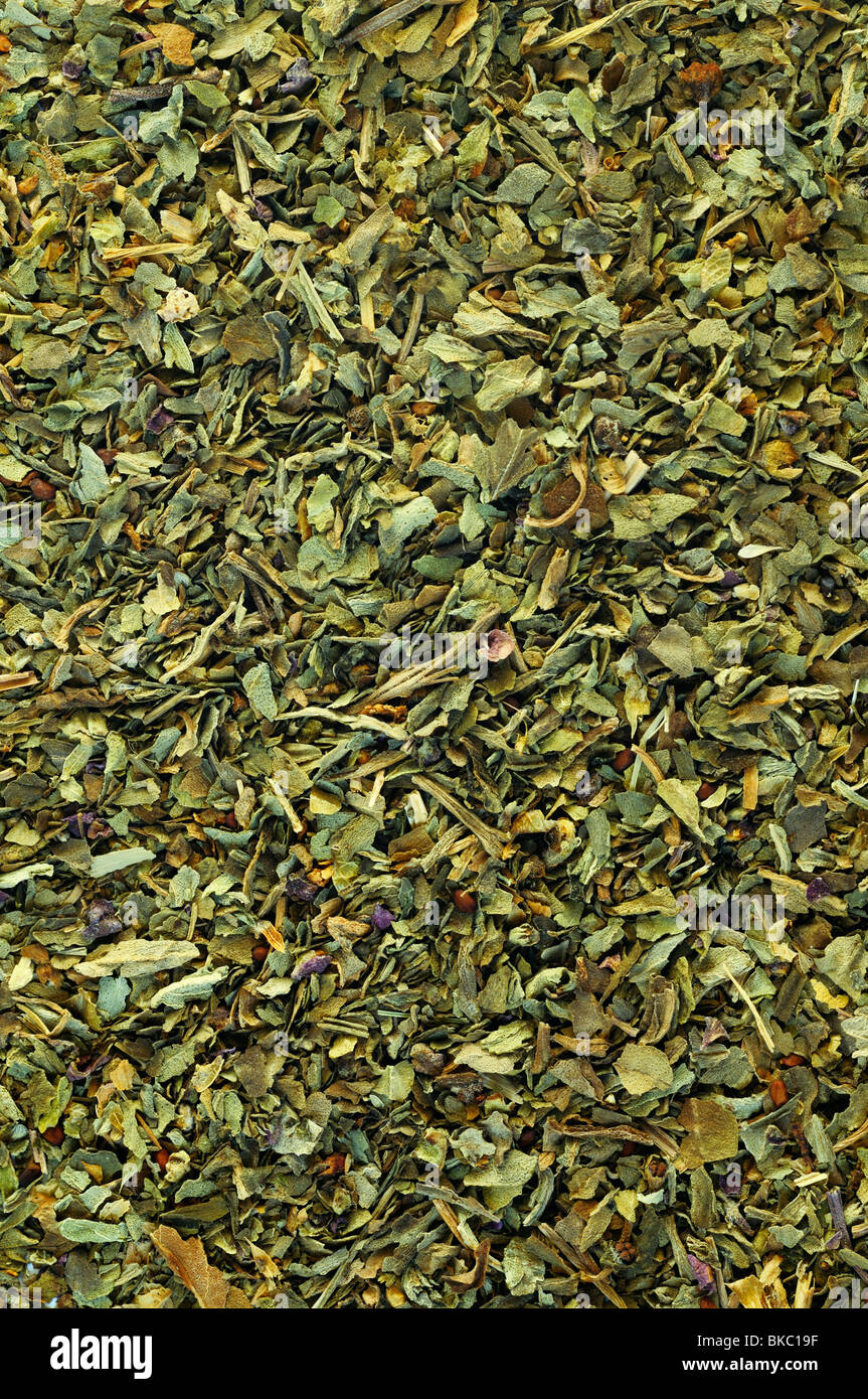 Shredded basil hi-res stock photography and images - Alamy