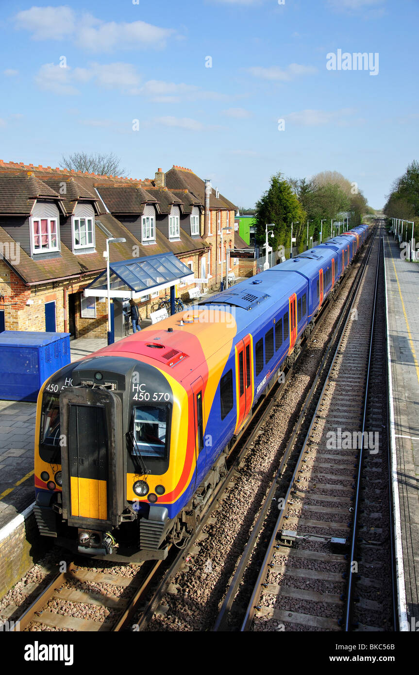 South West Train in station, Datchet Railway Station, Datchet ...
