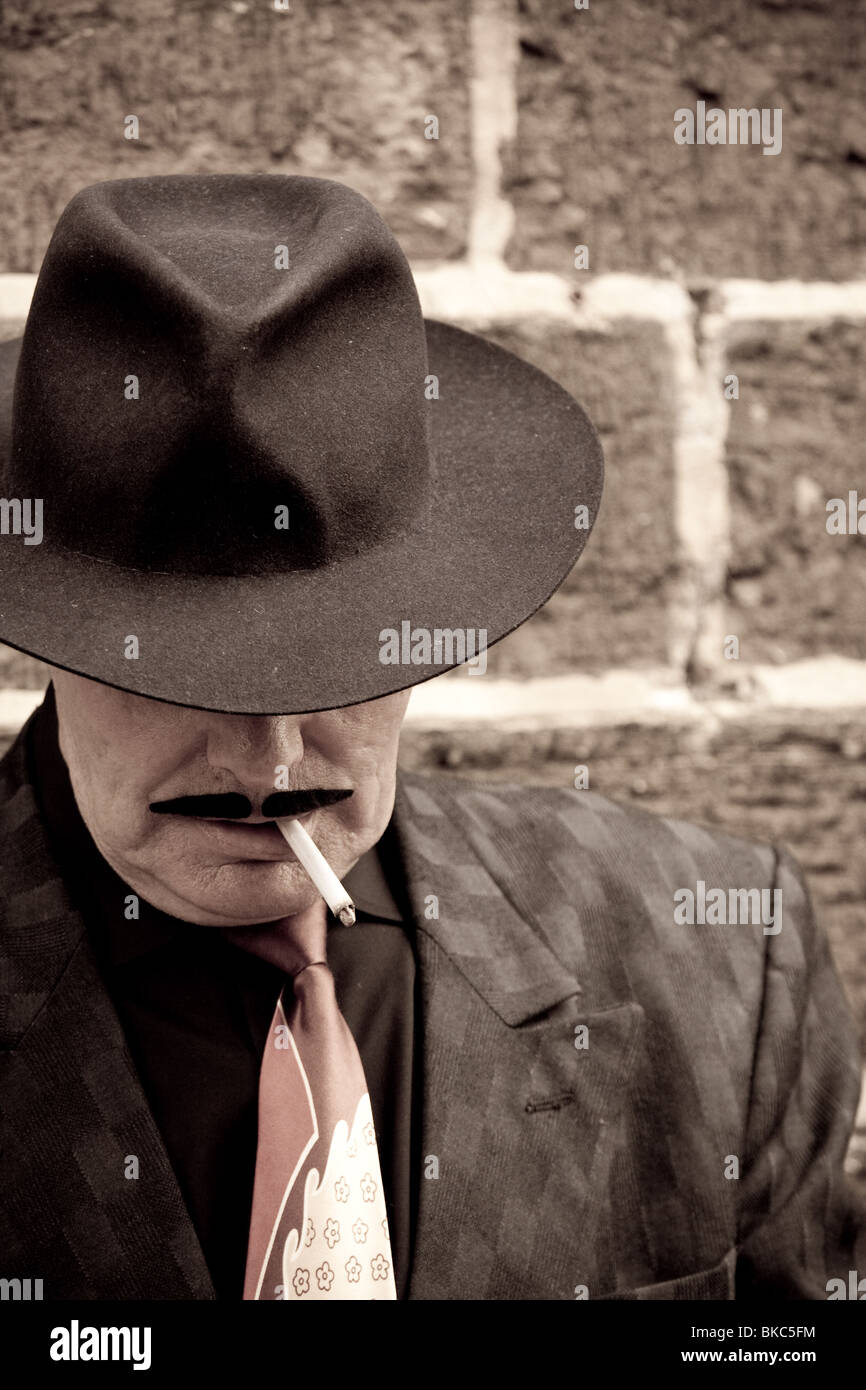 Man 1940s hi-res stock photography and images - Alamy
