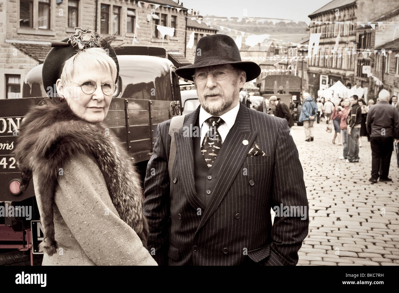 1940 1940s 40s forties period hi-res stock photography and images - Alamy