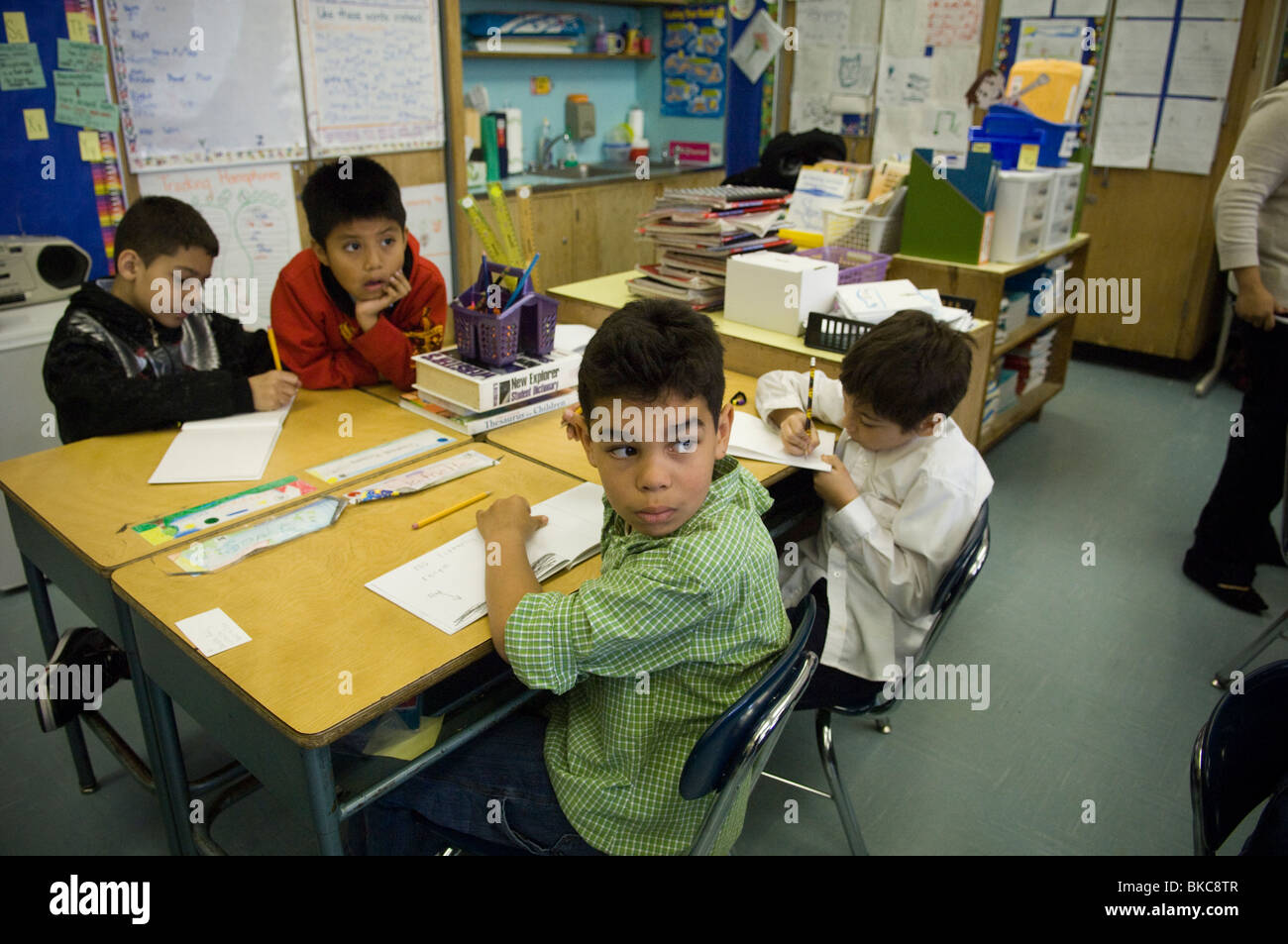 Second Graders Learn About Recycling And Decomposition Stock Photo Alamy Second Graders Learn About Recycling And Decomposition Stock Photo Alamy