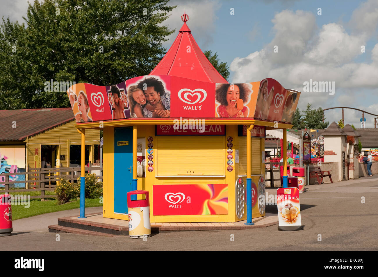 Walls ice cream hi-res stock photography and images - Alamy