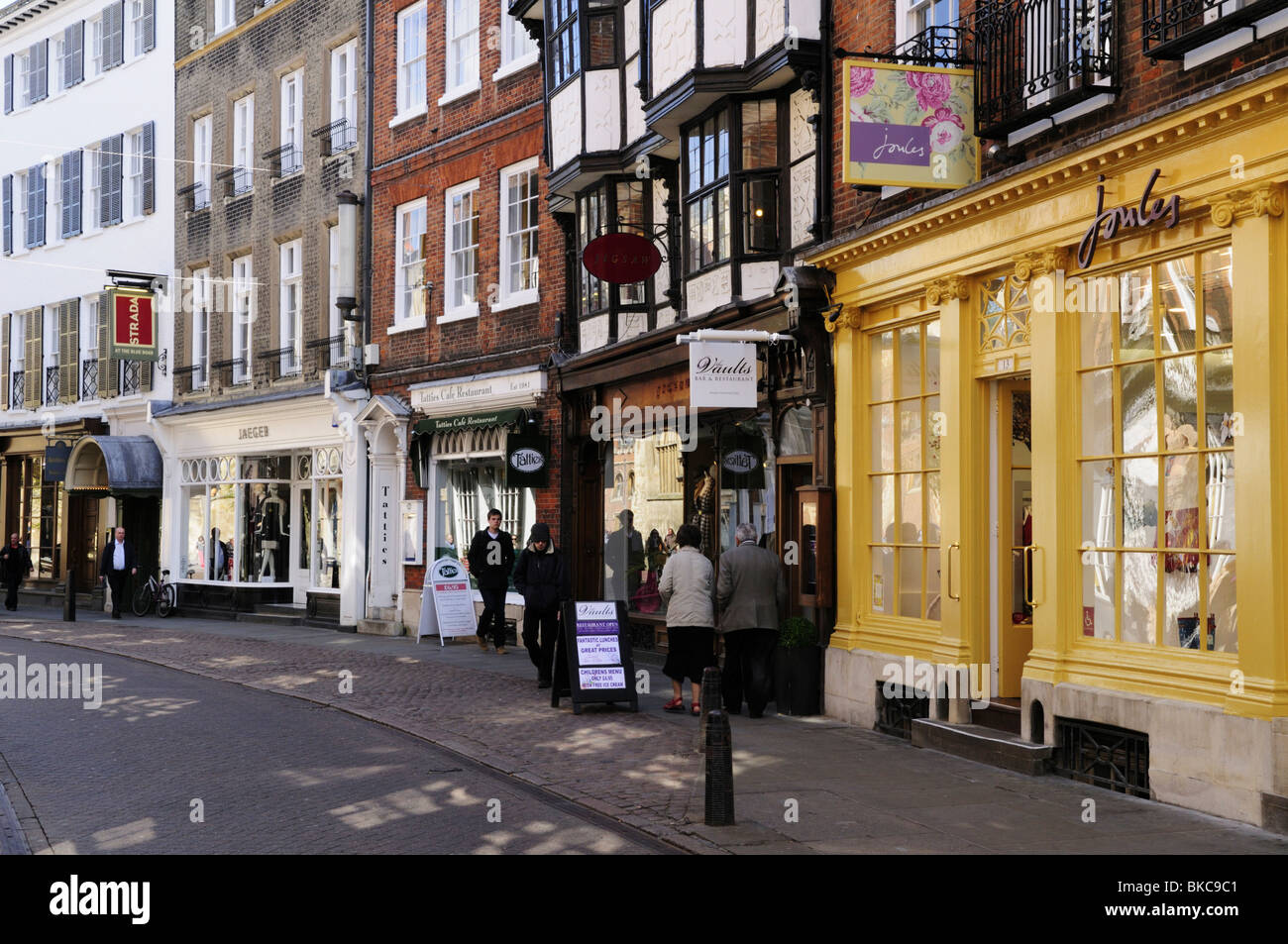 Shops along Trinity Street, Cambridge, England, Uk Stock Photo - Alamy