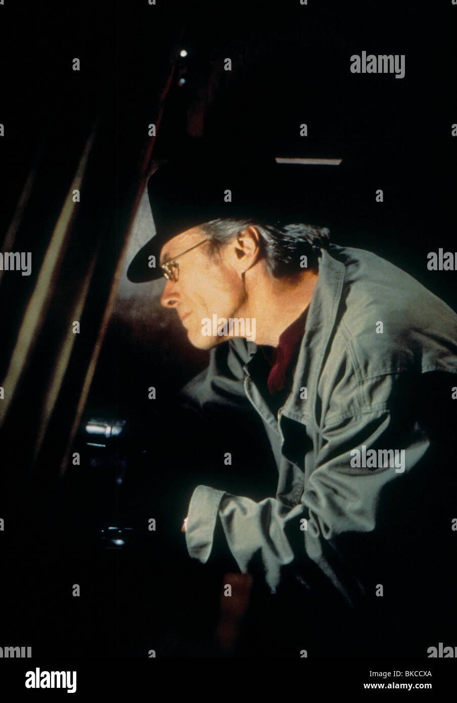 ABSOLUTE POWER (1997) CLINT EASTWOOD ABPO 026 Stock Photo - Alamy