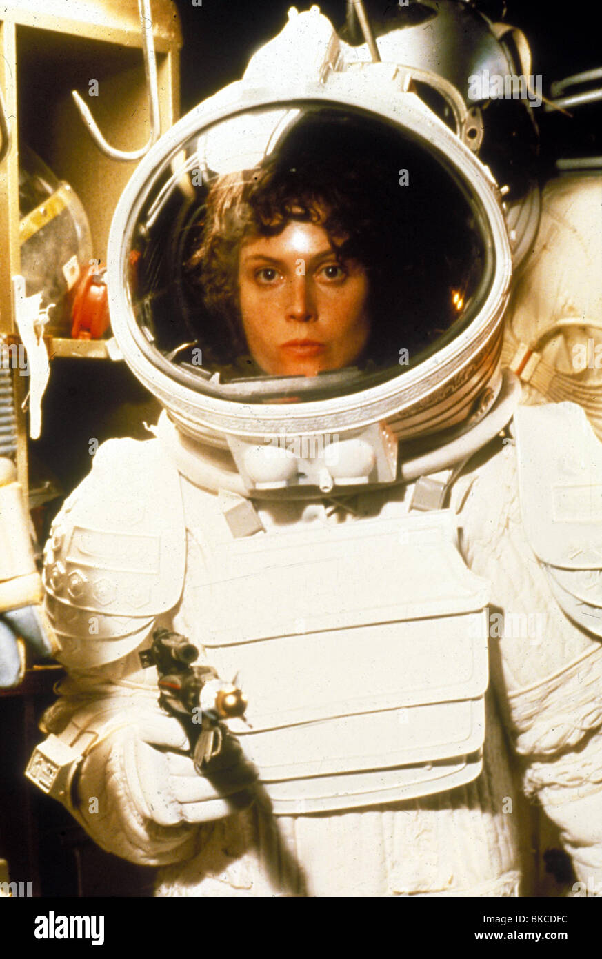 Sigourney weaver alien hi-res stock photography and images - Alamy