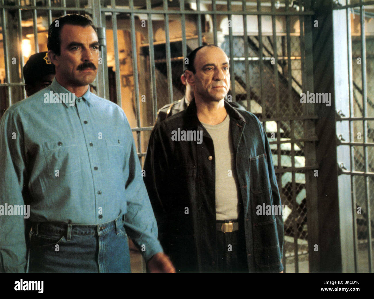 AN INNOCENT MAN (1989) TOM SELLECK, F MURRAY ABRAHAM AIM 007FOH Stock ...