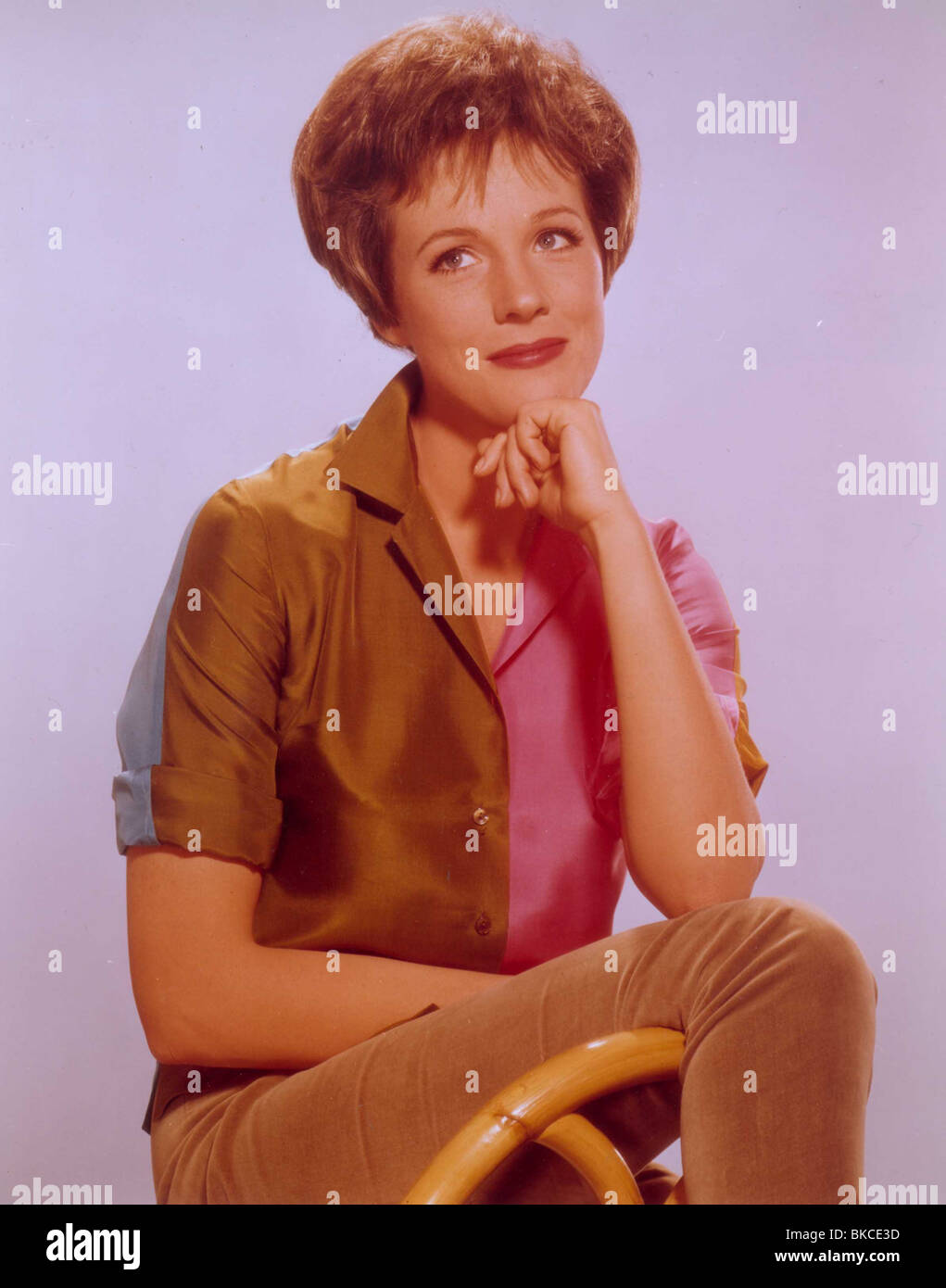 Julie andrews portrait hi-res stock photography and images - Alamy