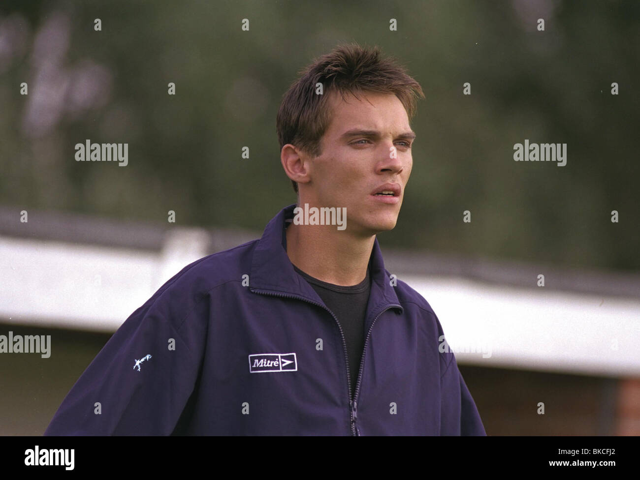 BEND IT LIKE BECKHAM (2002) JONATHAN RHYS MEYERS BILB 001 30 Stock Photo - Alamy