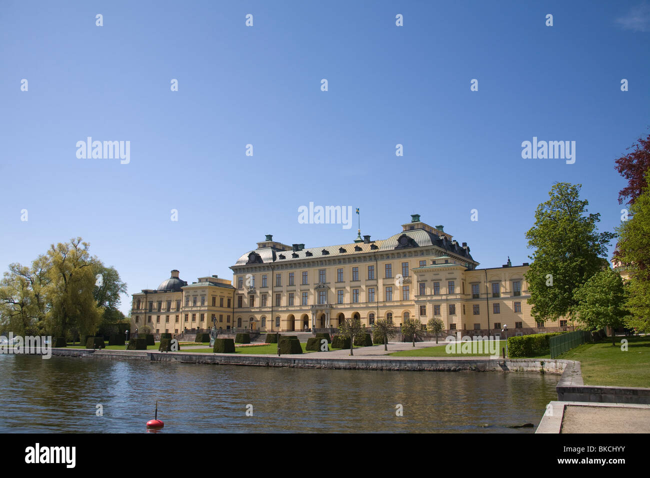Drottningholm royal castle outside stockholm hi-res stock photography ...
