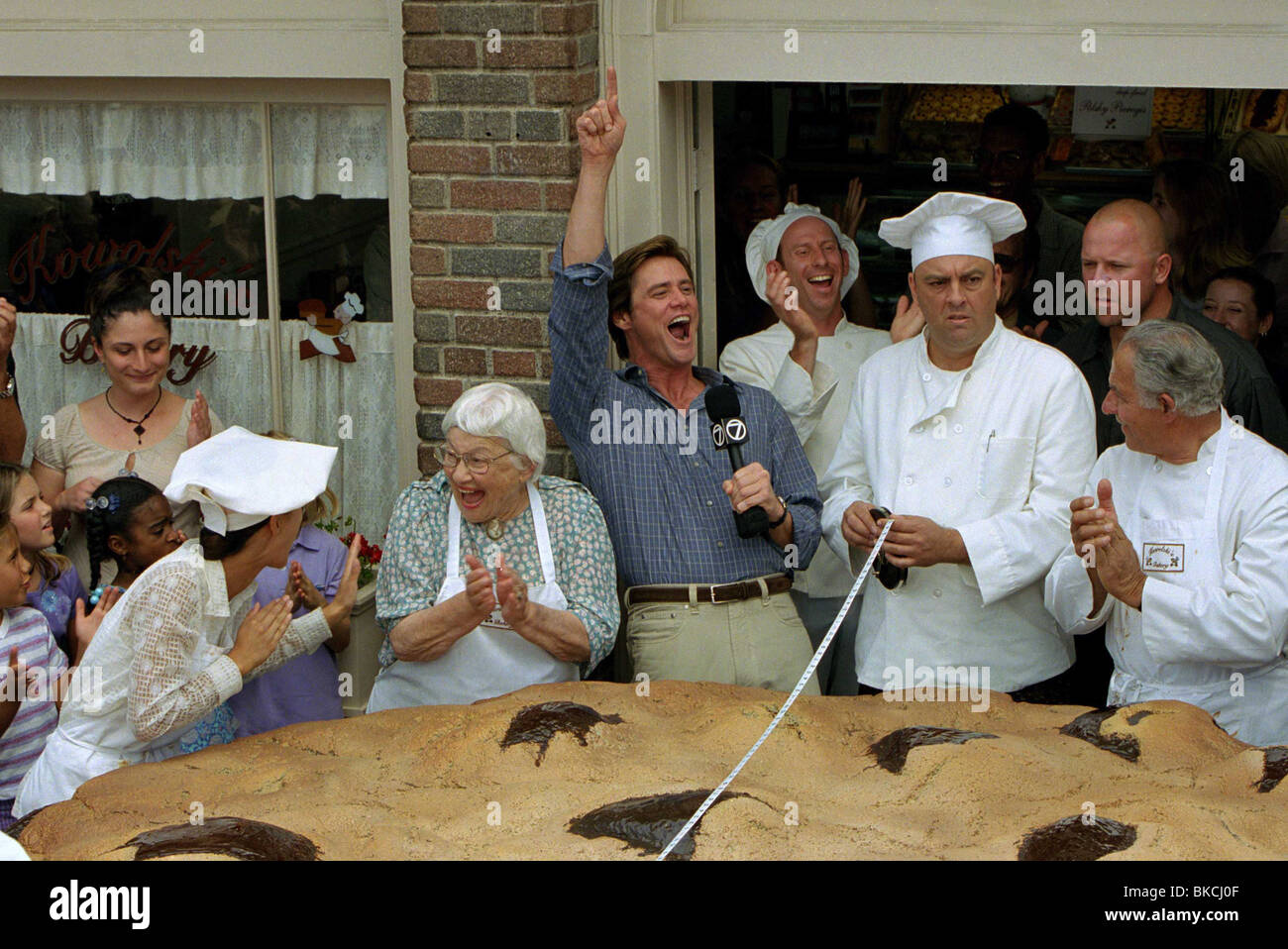 BRUCE ALMIGHTY (2003) JIM CARREY ALMI 001-3 Stock Photo - Alamy