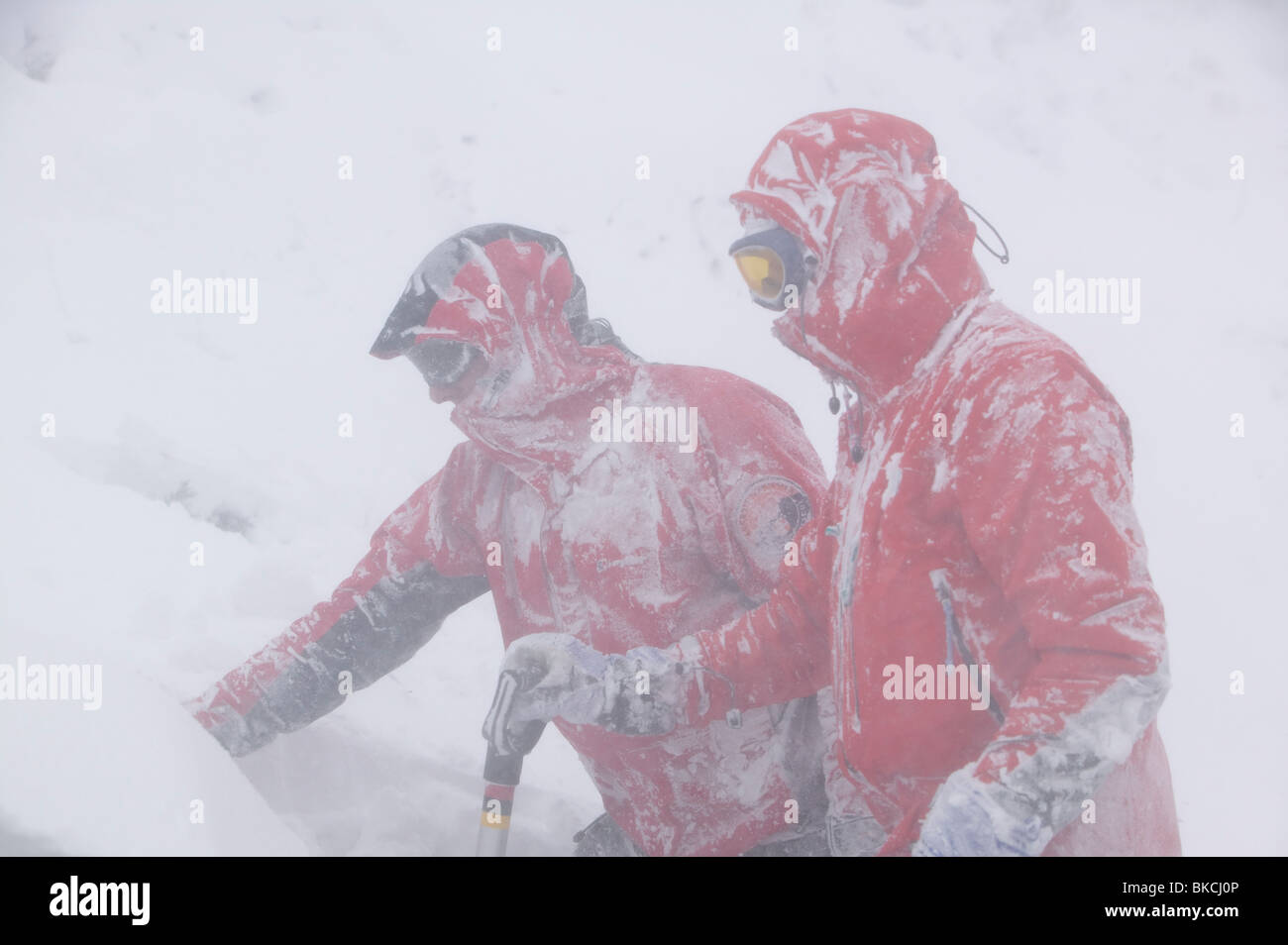 Surviving extreme cold hi-res stock photography and images - Alamy
