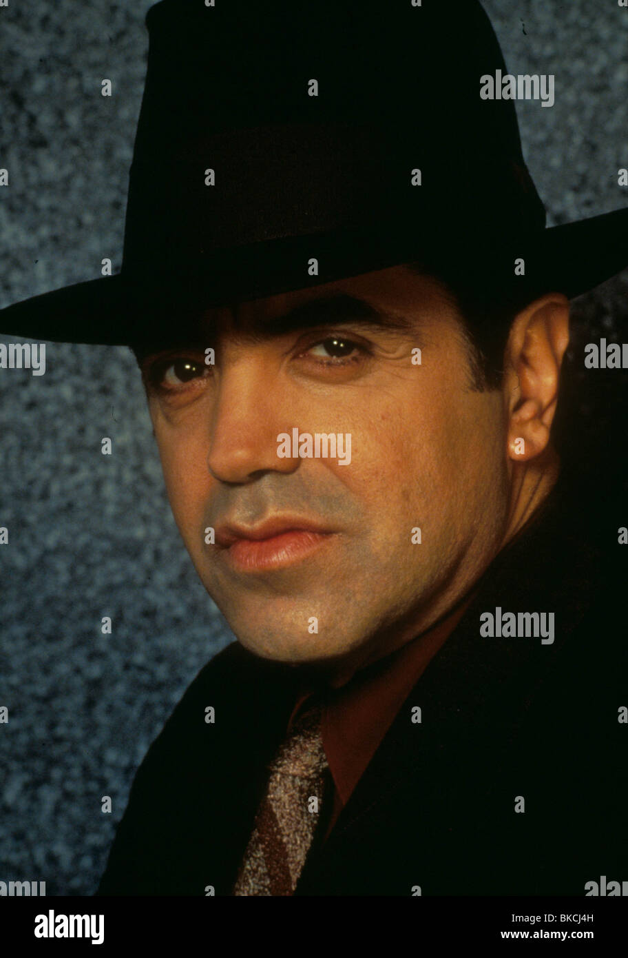 Chazz palminteri bullets over broadway hi-res stock photography and ...