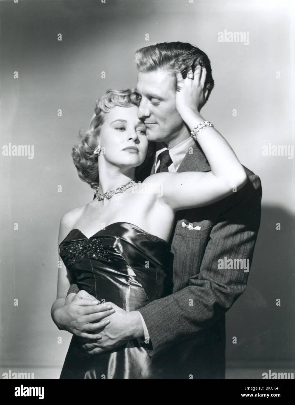 CHAMPION (1949) LOLA ALBRIGHT, KIRK DOUGLAS CHPN 003P L Stock Photo - Alamy